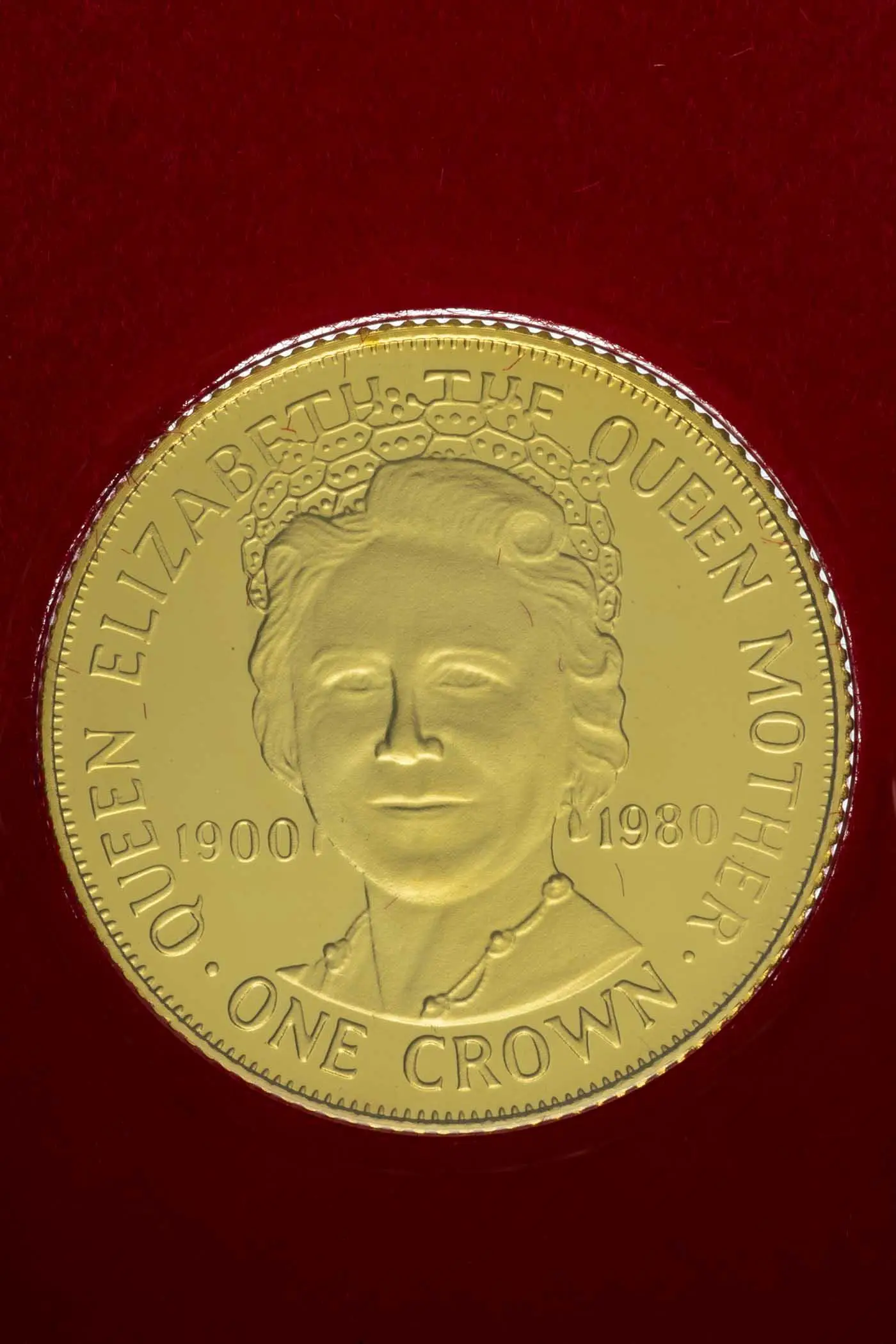 1980 Gold Proof Queen Mother Isle of Man £5 Coin | Chards