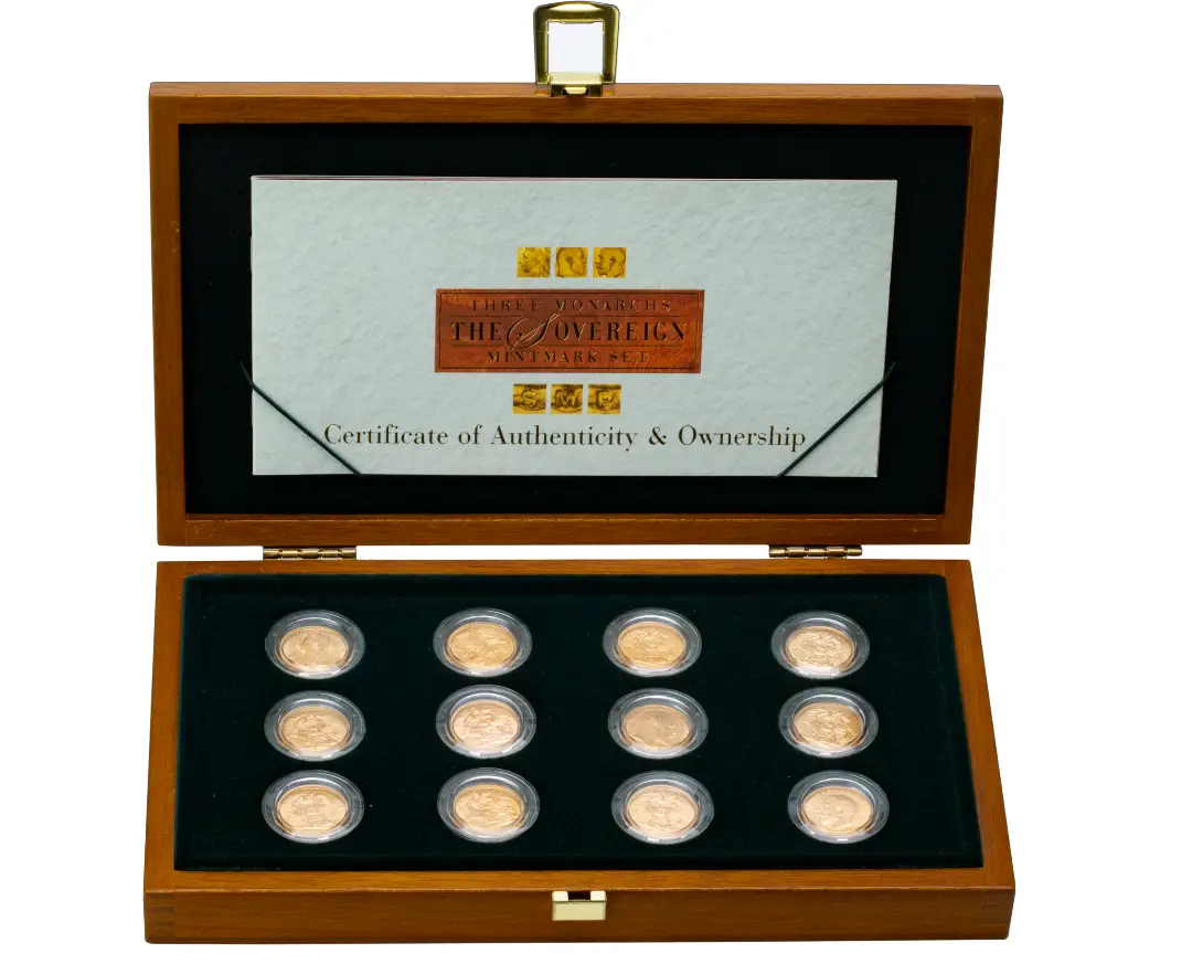 Royal Mint Three Monarchs Sovereign Collection | Chards